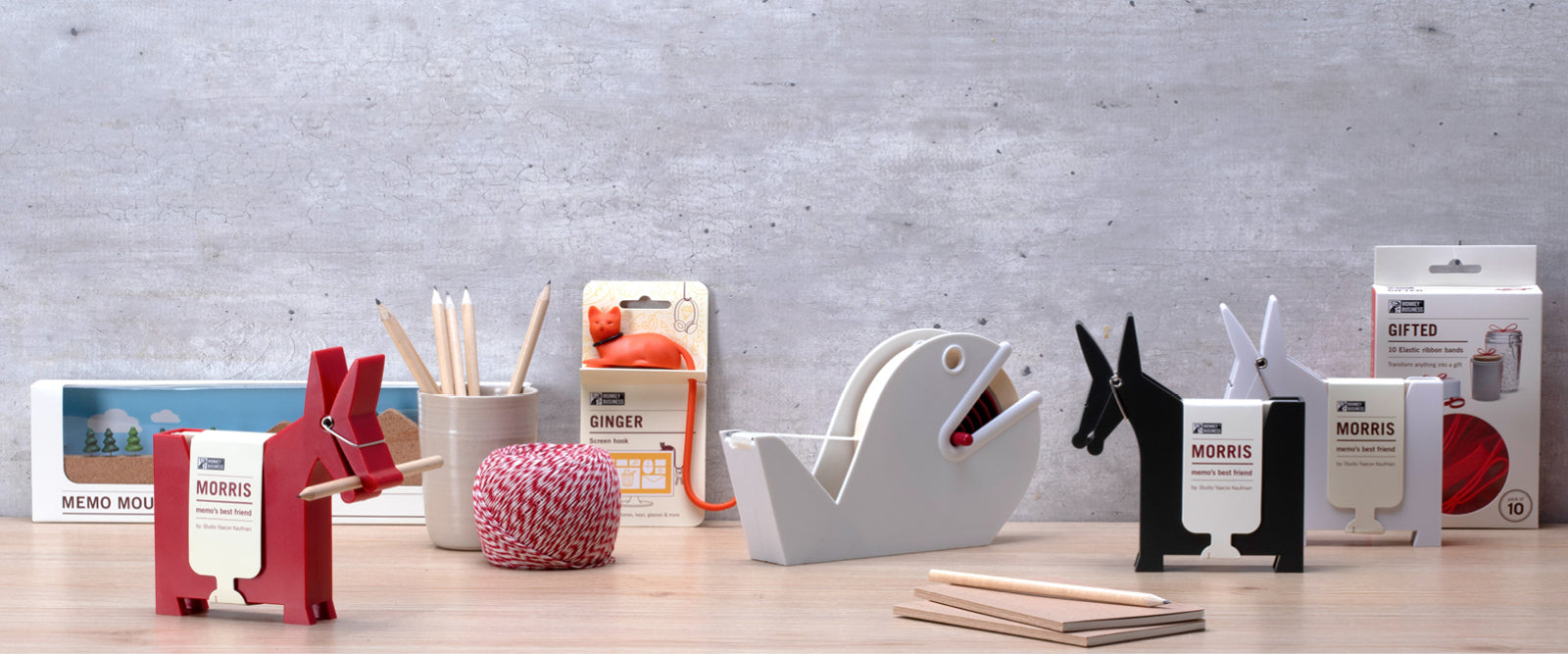 Top 5 office accessories that make work a breeze - Monkey Business USA